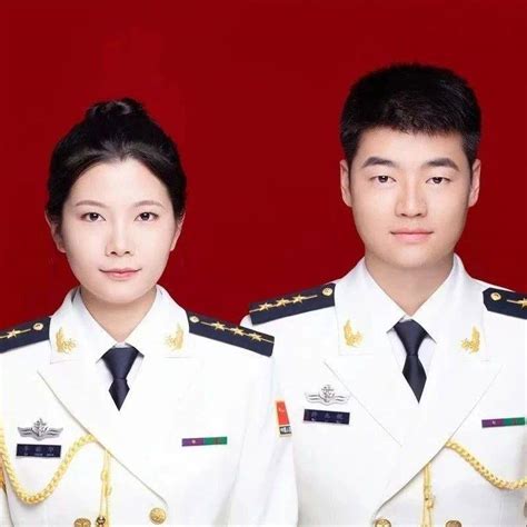 博士夫妻，携手投身军营！许立锐李振华海军潜艇学院