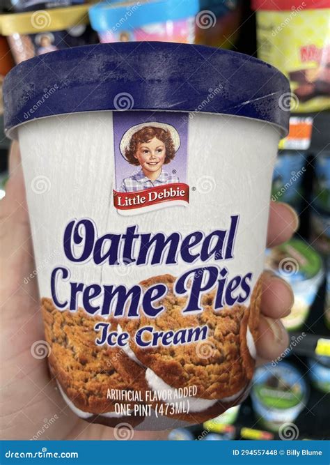 Walmart Grocery Store Little Debbie Ice Cream Oatmeal Creme Pies
