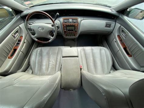 Toyota Avalon Xls 6 Passenger Bench Seating For Sale In Staten Island