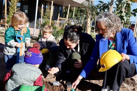 Visit To Early Learning Victoria Wimbi