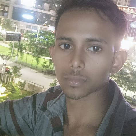 Jakir Hossan Jakir Hossan Updated His Profile Picture