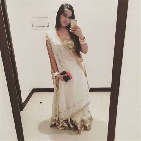 Kajal Raghwani Hot Wallpapers Picture Image Gallery Hd Photos Pics Bhojpuri Gallery