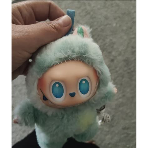 Pachet Exclusiv 3 Figurine La Bubu Have A Seat Energy Breloc