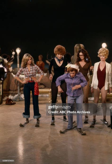 Caren Kaye Gerri Reddick Rhonda Bates Nancy Walker Bond Gideon