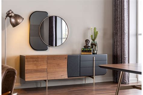 Picasso Console Avian