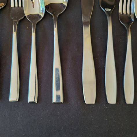 2 Patterns Of Cambridge Flatware K Dw