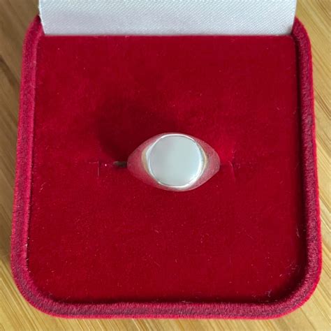 Anel Dedo Mindinho Redondo Plínio Joias