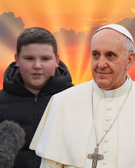 Video Virale Giovane Spera Che Papa Francesco Si Riprenda Presto