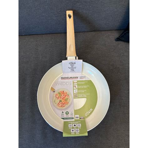 全新 德國 Fackelmann 珍珠奶白陶瓷不沾平底鍋 24cm 蝦皮購物