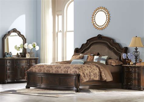 Old Fashioned Bedroom Furniture Foter