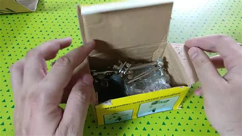 Mobile Electronics Soldering Helping Hand Clamps With Magnifying Glass