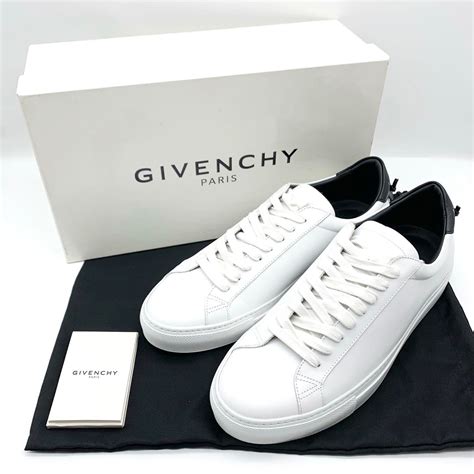 Givenchy Mens Sneakers 42 Black Luxury Sneakers And Footwear On Carousell