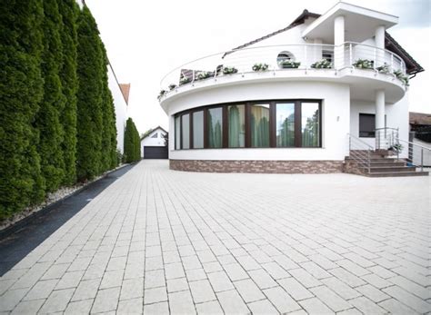 Curte Modele Pavele Poze Model De Alee Cu Pavele Culoarea Teracotei Miss Elnora