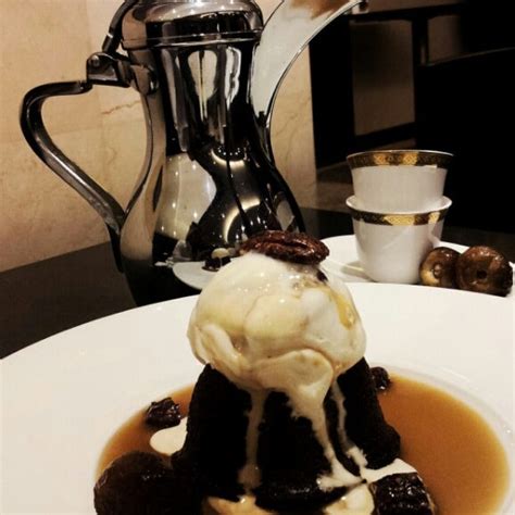 Café Bateel كافيه بتيل العليا الرياض منطقة الرياض‎