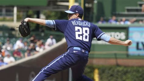 Cubs Father Time Is Catching Up To Kyle Hendricks