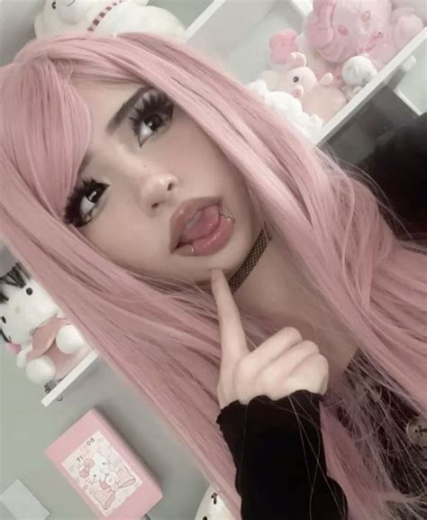 Egirl Discord Pfp Pink Hair With Black Hair Pink And Black Hair
