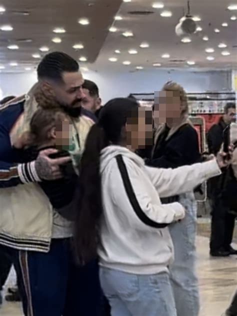 Vali Spaidăr Cel Mai Viral Tiktoker Din România Nu A Avut Nicio șansă L Au Prins La înghesuială