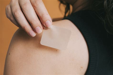 How To Use Hrt Patches And Sprays Summerhill Health