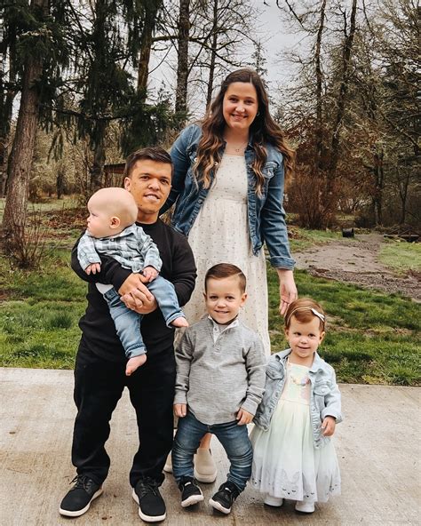 Little Peoples Tori Roloff Shows Off Son Jackson 5 Slapping Brother