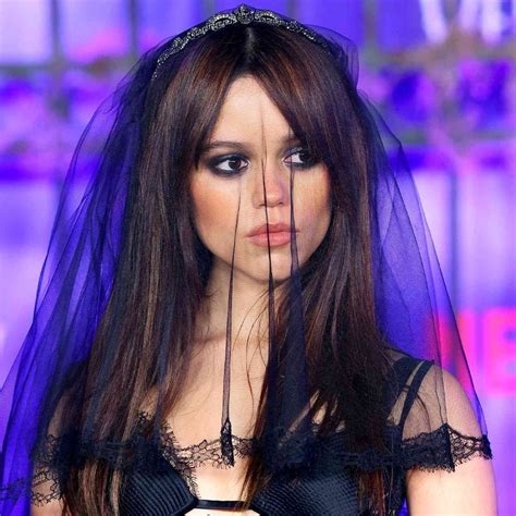 넷플릭스 배우 제나 오르테가 영화tv 에펨코리아