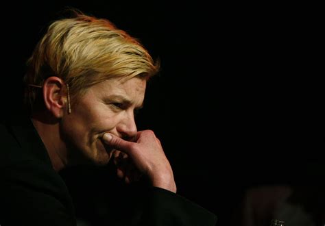 Alle Ville Fjerne Ingunn Yssen