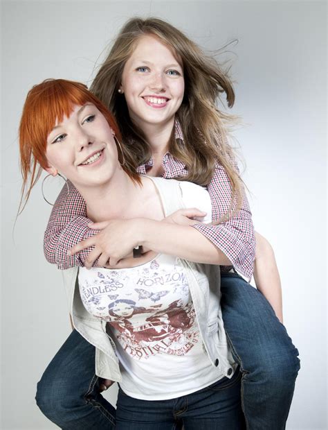 Galerie Debbi Promluvila O Duševní Nemoci První Záchvat Přišel V