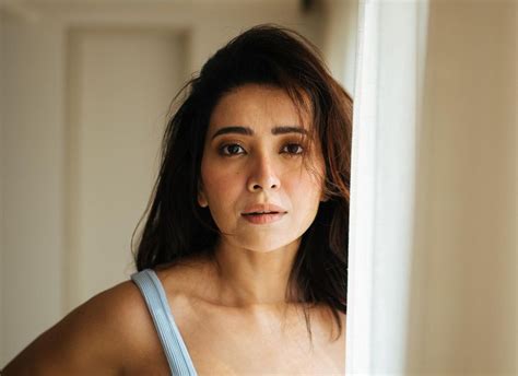 Asha Negi Bio Age Height Wiki 😍 Models Biography