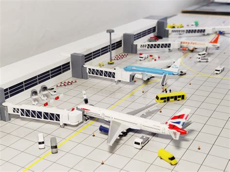 Regional Airport Terminal Building Extending Bridges Model 1400