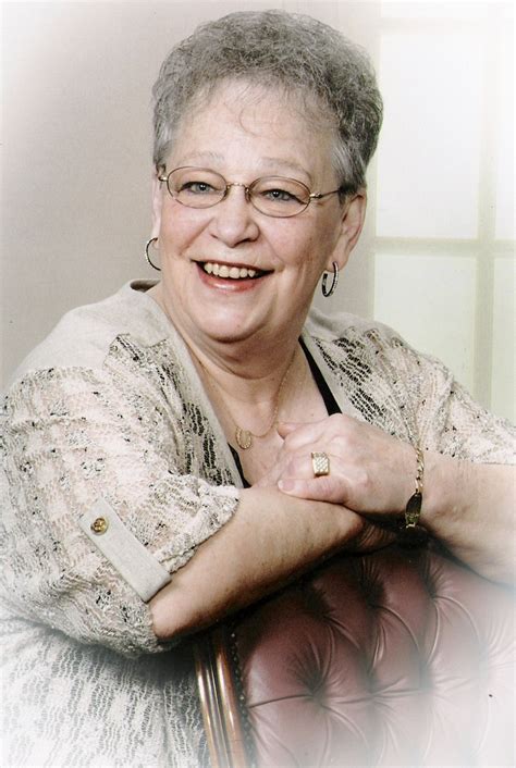 Monique ChÉnier Riley Résidences Funéraires Goyer