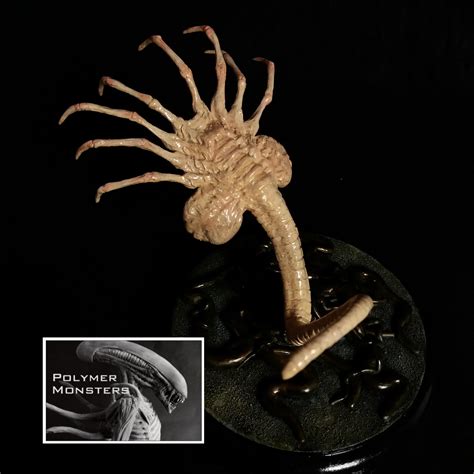 Alien Facehugger Sautant