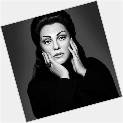 Pictures Of Holly Mcintire