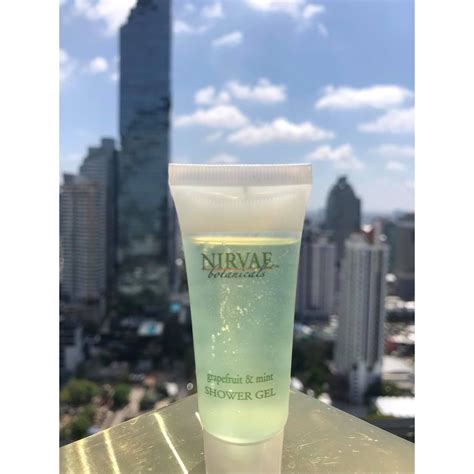 Nirvae Botanicals ผลิตภัณฑ์ อาบน้ำ ขนาดพกพา แชมพู ครีมนวดผม ครีมอาบน้ำ
