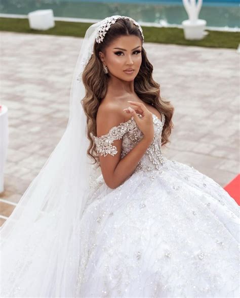 Modeli Design Dresses Are Regal Designs Kaynuli