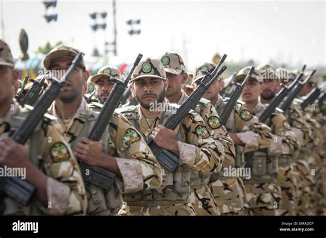 Tehran Iran 18th Apr 2015 Iranian Soldiers Take Part In The Army