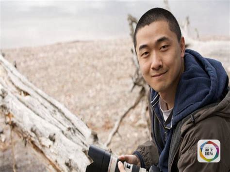 《三体》火爆 中国科幻如何走向世界？刘慈欣作家凤凰资讯