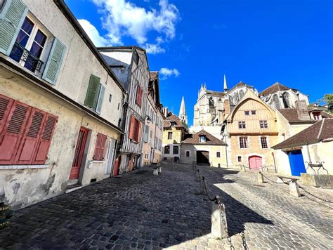 In The Kitchen In The Kitchen With Chef Bob Waggoner