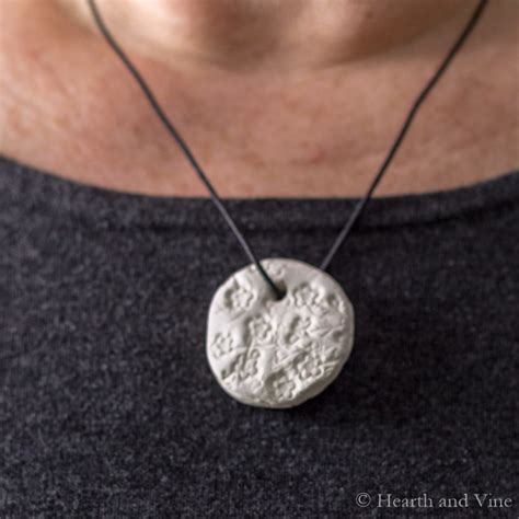 Diffuser Necklace Tutorial Bring Aromatherapy With You