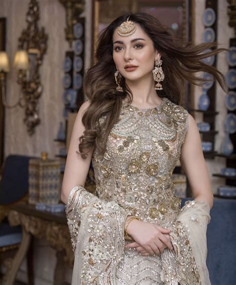 Hania Amirs Latest Photoshoot Look Royal The Odd Onee Taç