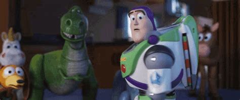 Infinito E Oltre Tumblr Buzz E Woody Lightyear Una Scena Tagliata
