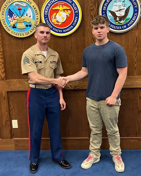 Sergeant Caleb Duerr Sgtduerrmarines • Instagram Photos And Videos