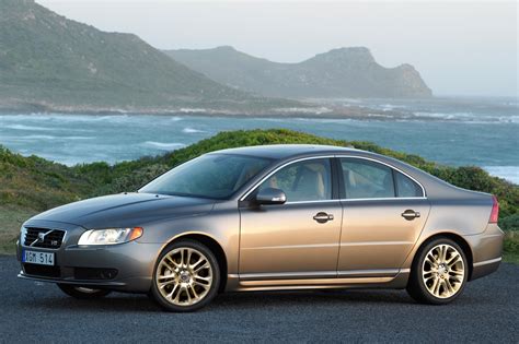 2007 Volvo S80 Vins Configurations Msrp And Specs Autodetective