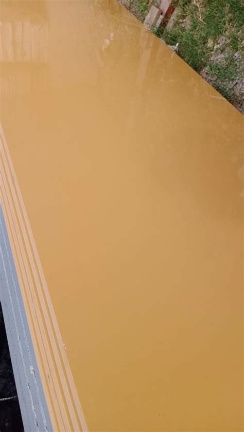 Rectangular Ceramic Desert Yellow Full Body Tile Thickness 15 Mm At