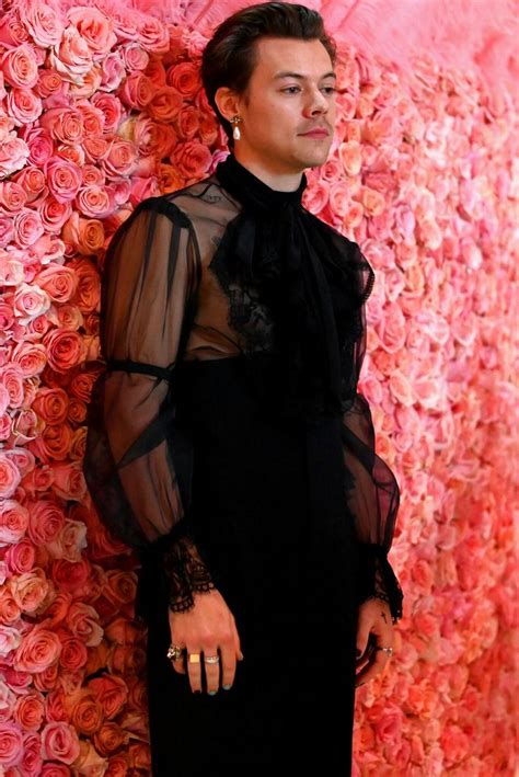 Harry Styles 😍 At The Metgala Notes On Camp May 6 Harryatmet Harry Styles Met Gala Met