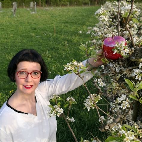 Julia Langner Gründerin And Inhaberin Apotheke Im Kaufland Freiburg Linkedin