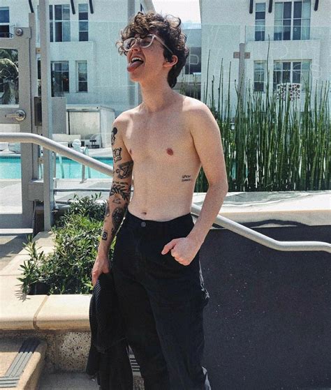 15 Shirtless Nonbinary And Trans Masc Celebs To Quench Your Thirst