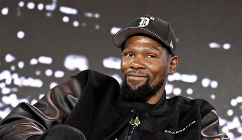 勘履滑手機 等等 怎麼這麼快？nike Kd19 發售時程及可能樣式曝光