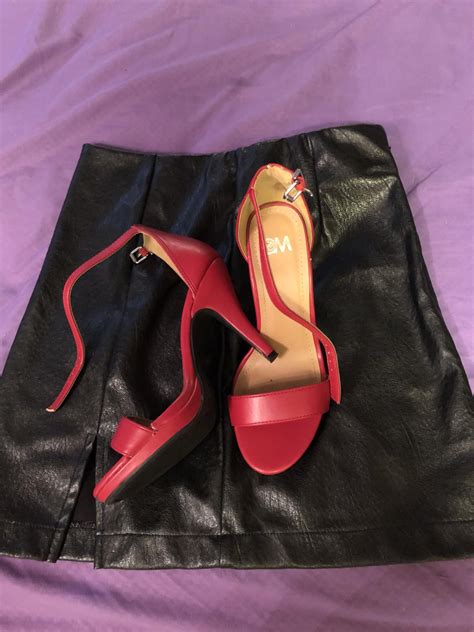 Cum And Spread… R Cumonshoes