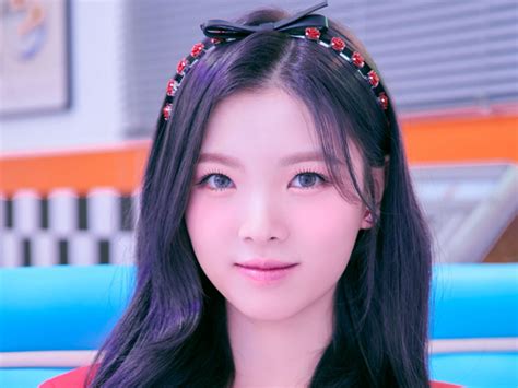 Jinha Keluar Dari Girl Group Tribe Setelah Setahun Hiatus