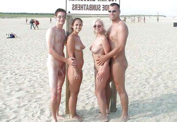 Mix Up Nude And Nailed In Public Zb Porn