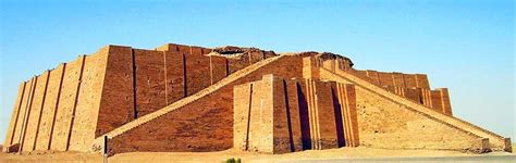 Antediluviana Los Masivos Zigurats De La Antigua Mesopotamia